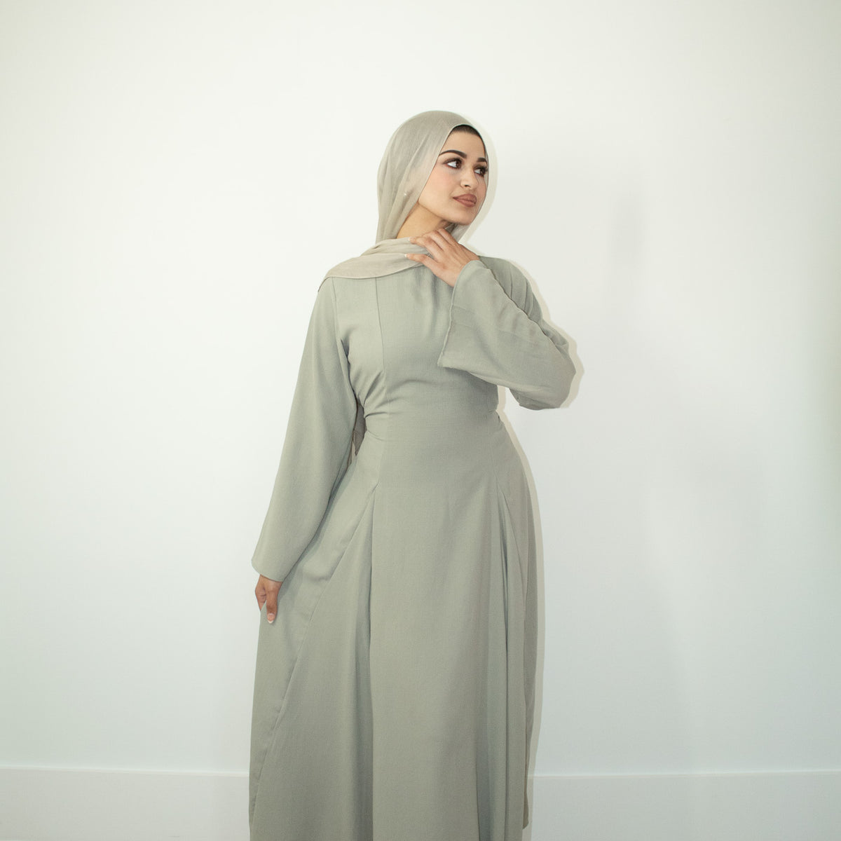 Aidah Tie Back Dress - Sage – MODEST ESSENTIALS US